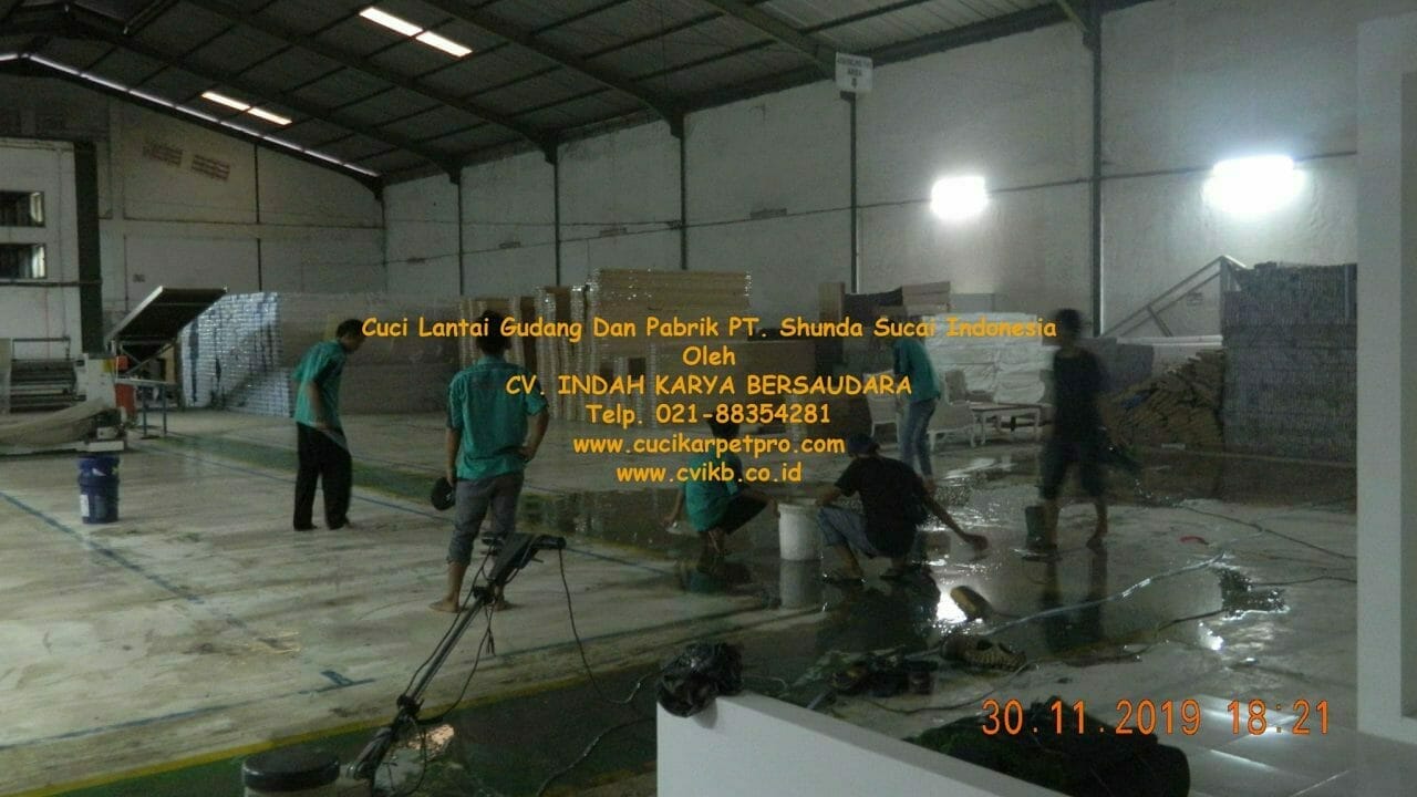 Cuci Lantai Gudang Dan Pabrik PT Shunda Sucai Indonesia