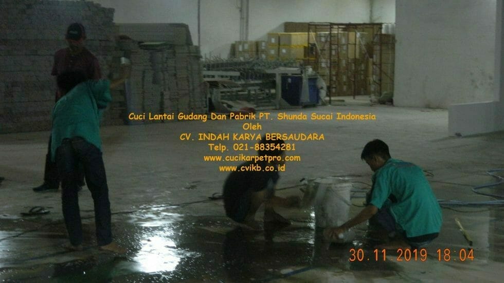 Cuci Lantai Gudang Dan Pabrik PT Shunda Sucai Indonesia