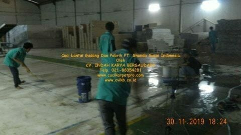 Cuci Lantai Gudang Dan Pabrik PT Shunda Sucai Indonesia